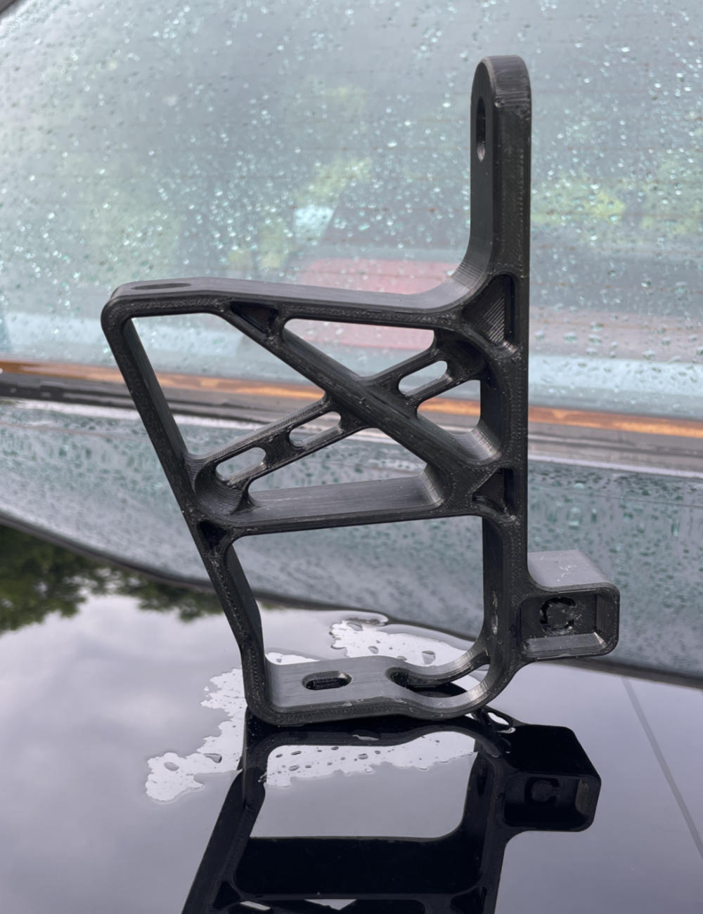 Center cow catcher bracket for diving board tuck club - E30 Update