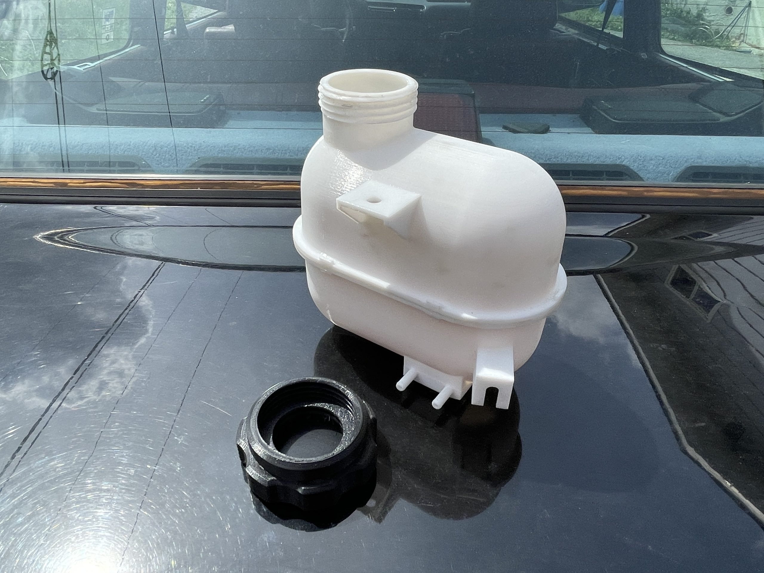 E30 Blinker Fluid Reservoir - E30 Update Shop